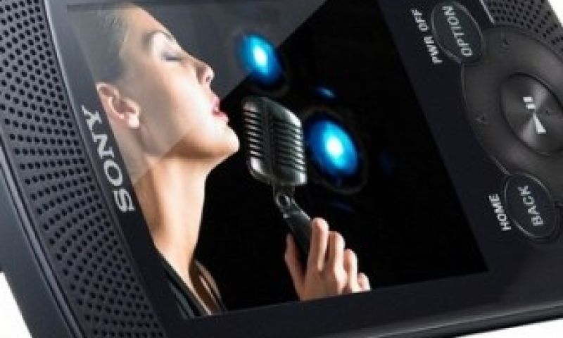 Walkman S met speakers verschijnt in oktober - Bright