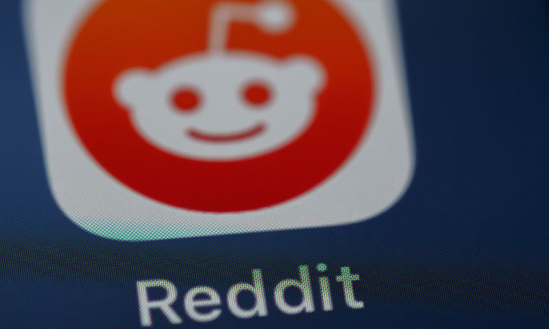 Oproer bij Reddit: duizenden subreddits op zwart uit protest om nieuwe ...