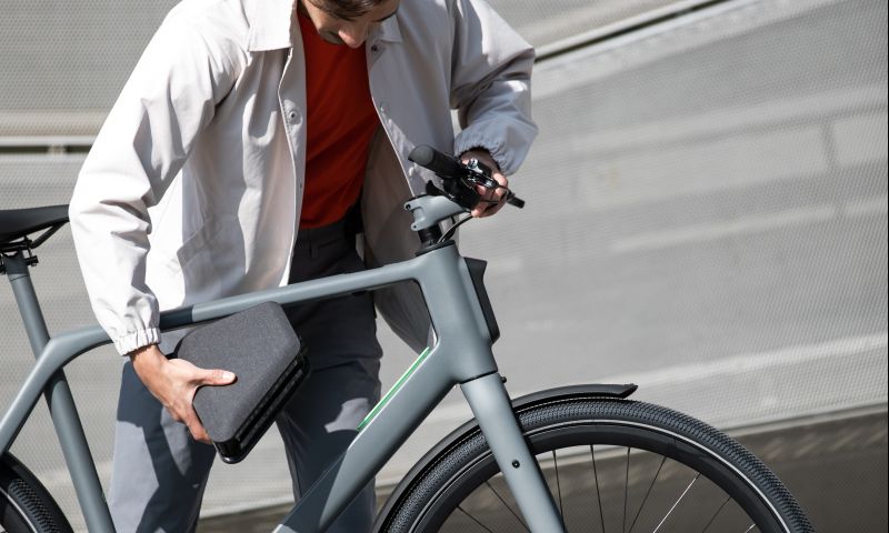 Van deze e-bike maak je snel een normale fiets (en andersom) - Bright
